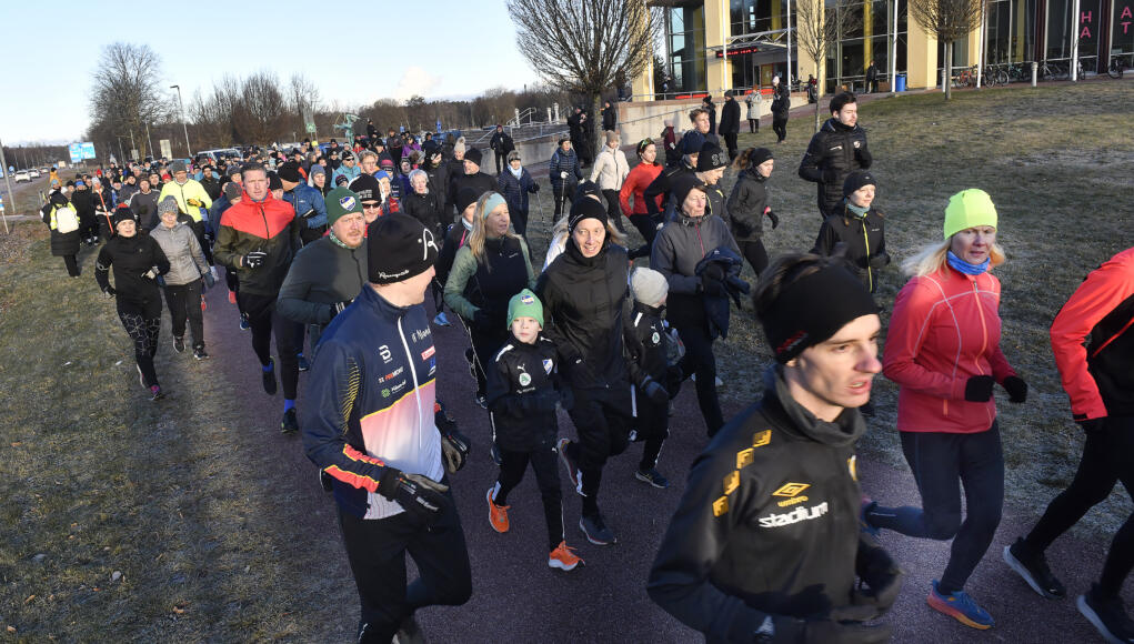 Nyårsrusarna samlade in 1 870 euro – kolla in alla bilder här! | Nya Åland